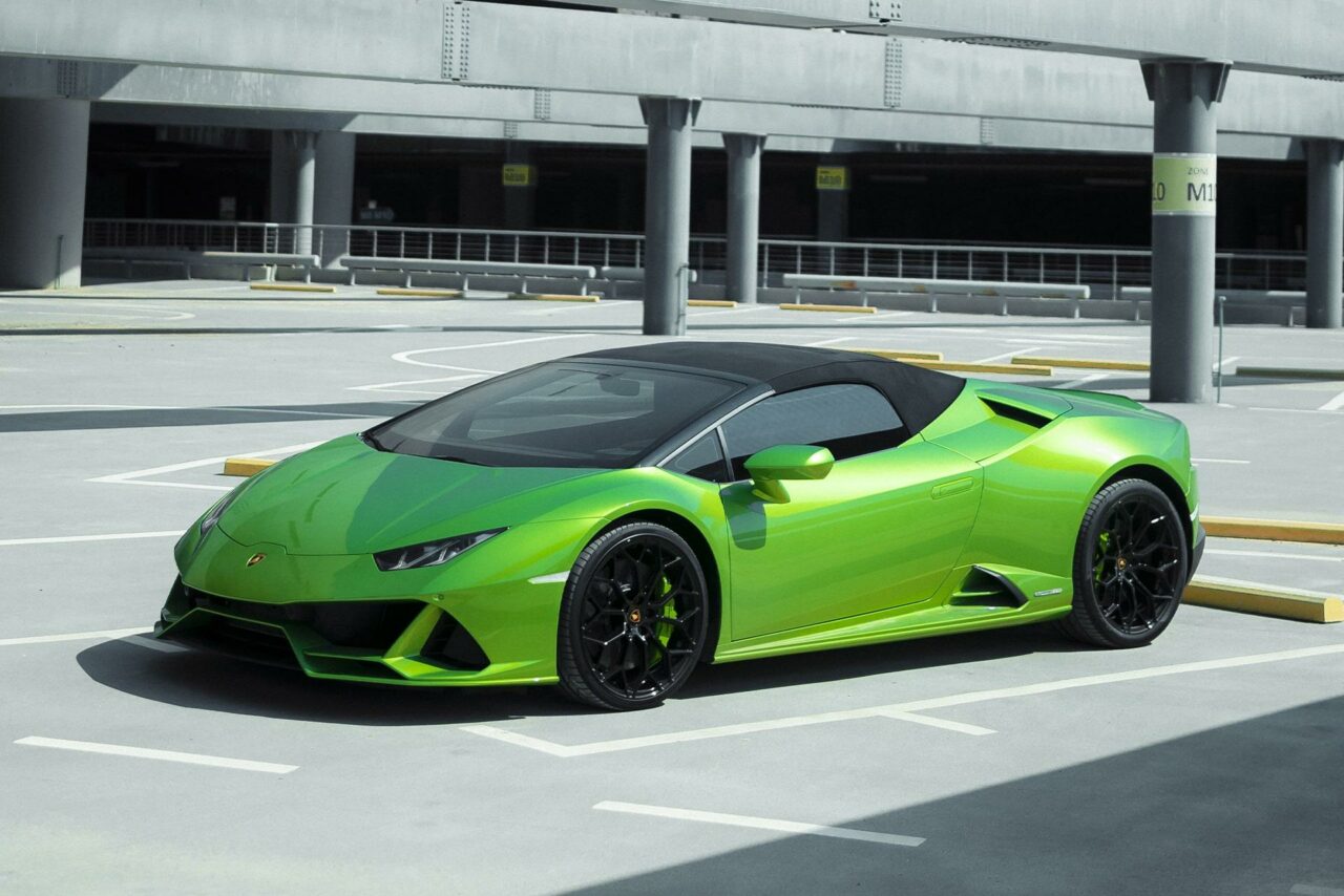 Lamborghini Huracan EVO Spyder For Rent Dubai | Octane Car Rental