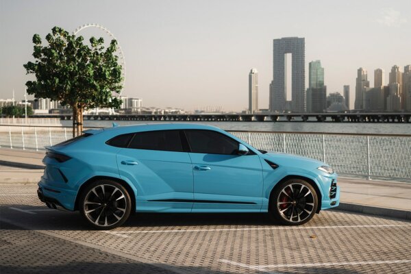 Lamborghini Urus לעומת Porsche Cayenne טורבו: איזה רכב שטח בעל ביצועים ...