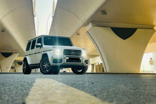 Huur Mercedes G63 AMG Dubai - Huur G-Klasse in UAE - Luxe Autoverhuur