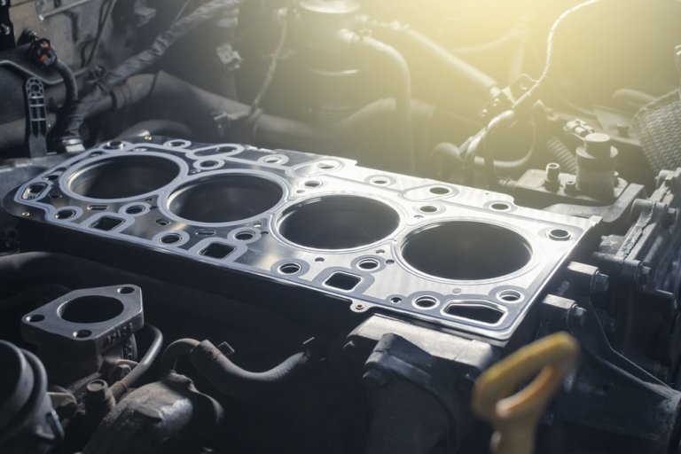 Engine Cylinder Head Explained: Key Car Component for Automotive ...